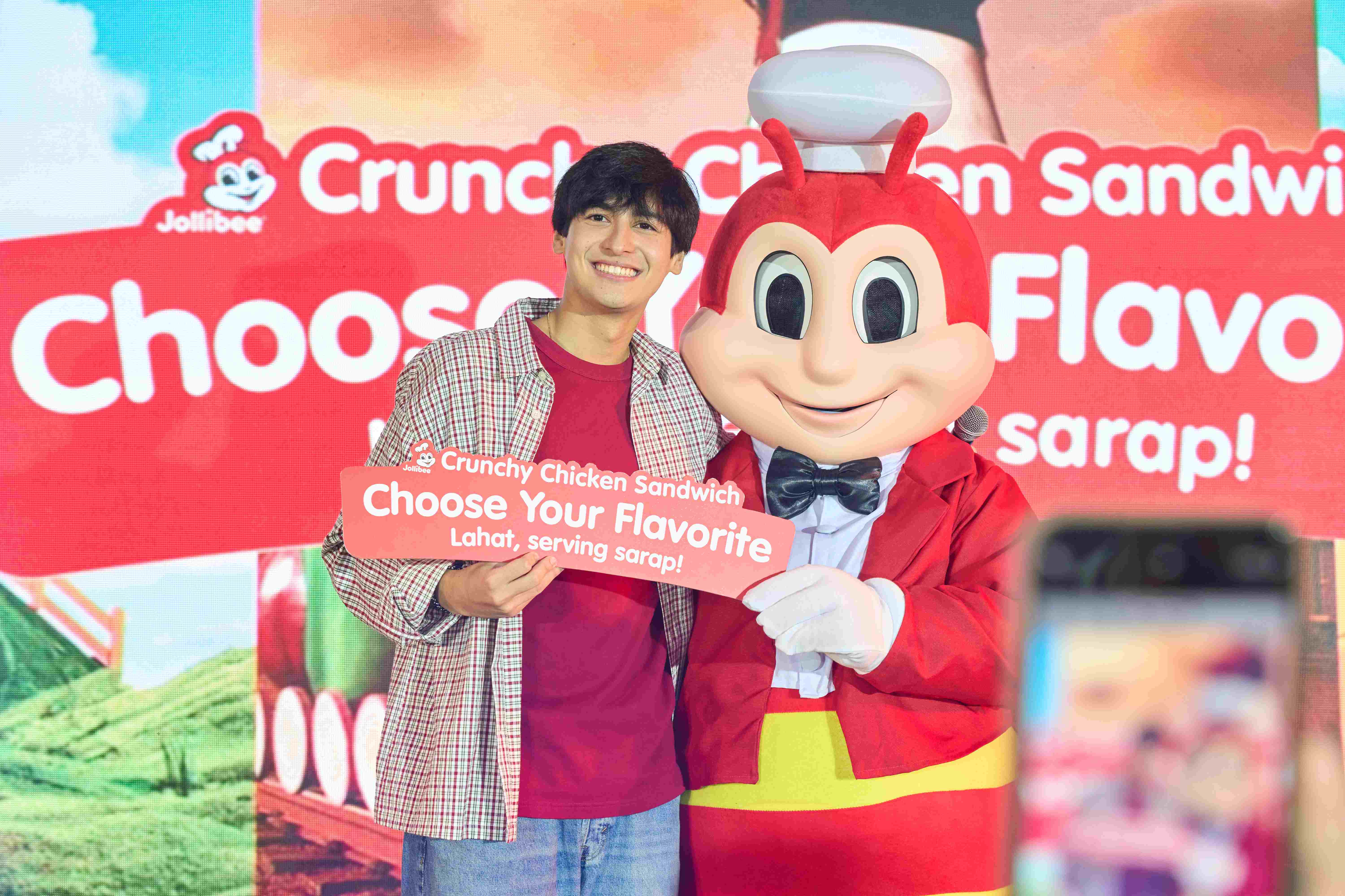 Spice Up Your Taste Buds: Jollibee Unveils New Crunchy Chicken ...